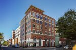 The Kingsley (Virginia, Alexandria city, Alexandria, North Pitt Street), arazi dizisi  Alexandria'dan