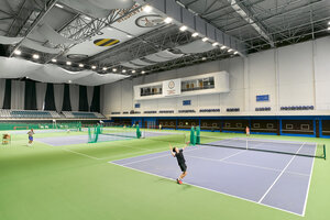 beeline Arena (Turan dańǵyly No:4/2), spor ve eğlence merkezi  Astana'dan