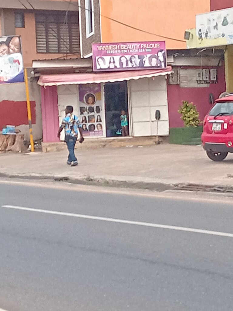 Güzellik salonu Vennesh beauty parlour, Akra, foto
