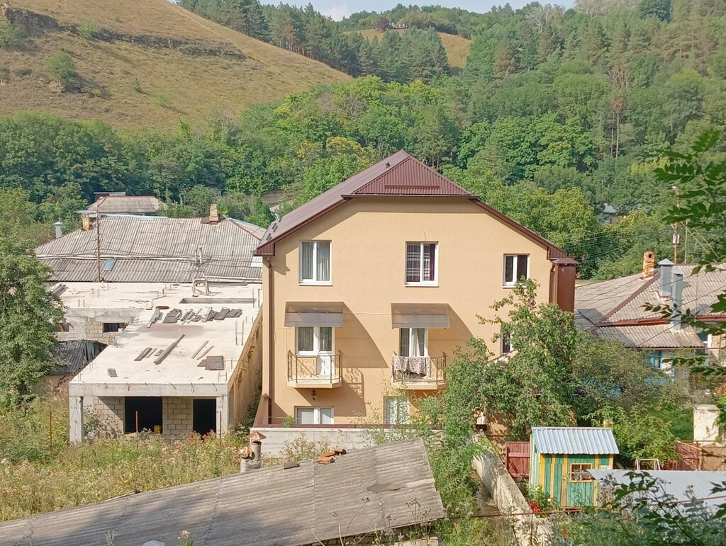 Guest house Гостевой дом на Пикетном, Kislovodsk, foto