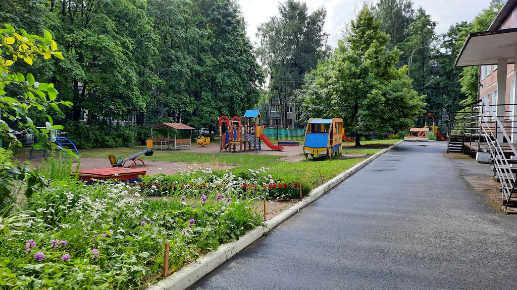 Anaokulları Gosudarstvennoye byudzhetnoye obrazovatelnoye uchrezhdeniye Detsky sad № 12 Krasnogvardeyskogo rayona, Saint‑Petersburg, foto