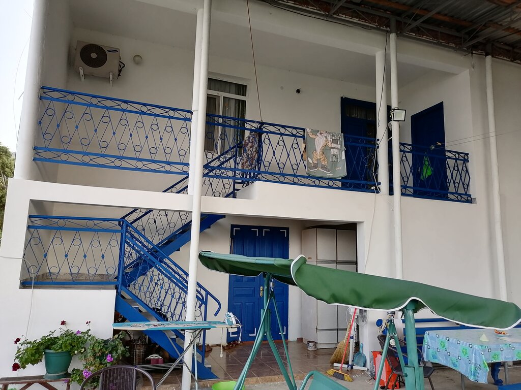 Otel Guest house V ghostiakh u Susanny, Gudauta Bölgesi, foto