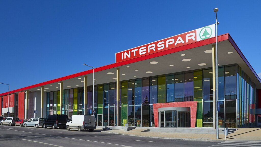 Hipermarket Interspar, Pest, foto