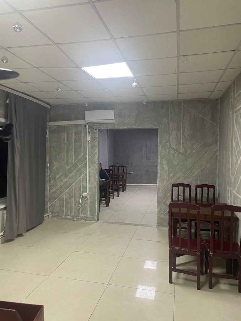 Alkollü içecekler 13 Bar, Çita, foto