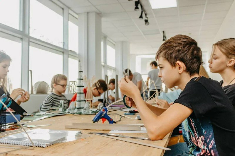 Sanat okulları Kiparh, Novorossiysk, foto