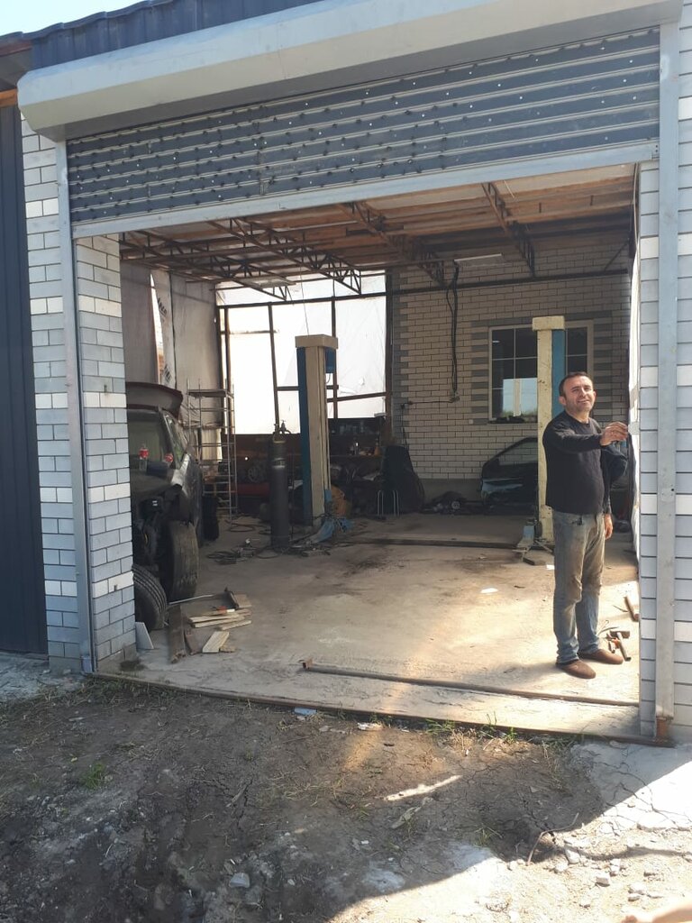Otomobil servisi Автосервис, Krasnodarski krayı, foto