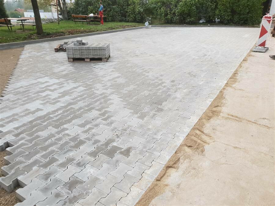 i̇nşaat firmaları Zemné a stavebné práce Ščasný S. R. O., Trnava Region, foto