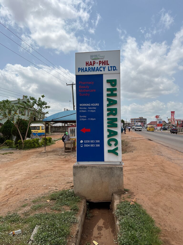 Eczaneler Hap - Phil Pharmacy, Kumasi, foto