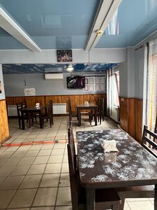 Putnik (ulitsa Lenina No:1, posyolok Chyolva), kafe  Permski krayından