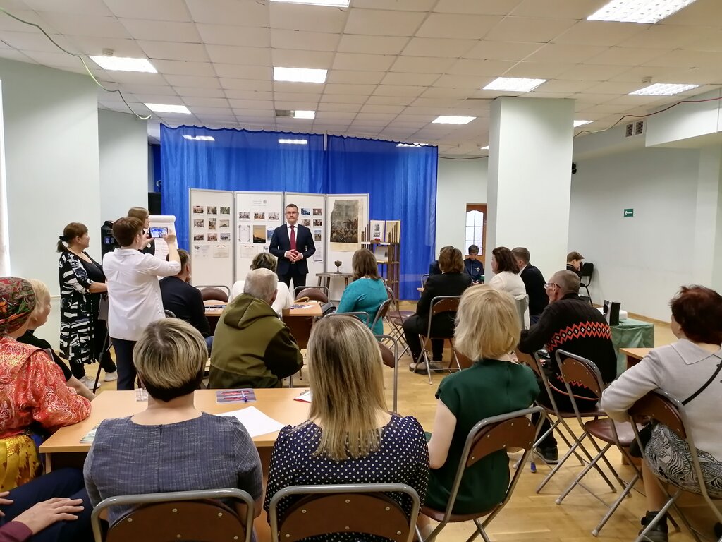 Kültür ocakları Mku Saranpaulsky dom kultury, Hantı‑Mansi Özerk Okrugu, foto