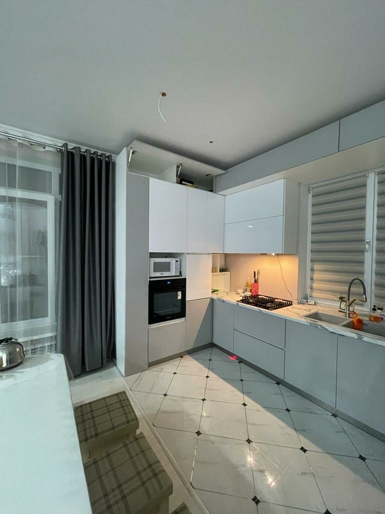 Özel mobilya yapımı Фабрика Авторской Мебели D-luxe, Kapşağay (Kapçagay), foto