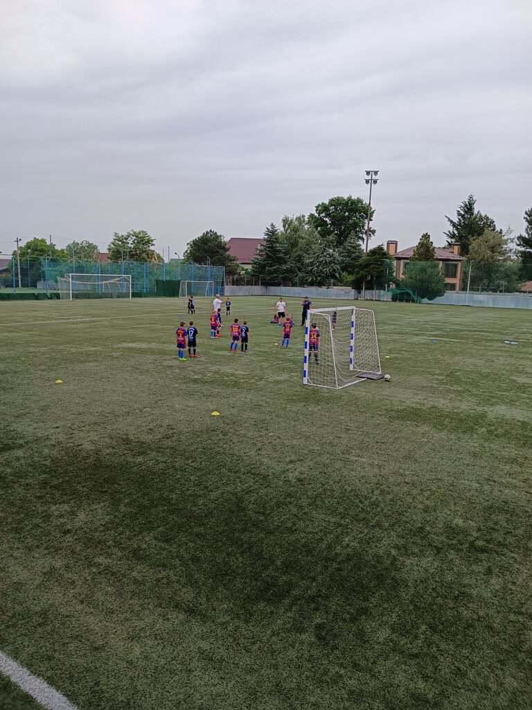 Spor kurumları Gbou Dod ARSDYuSShOR po Futbolu, Maykop, foto