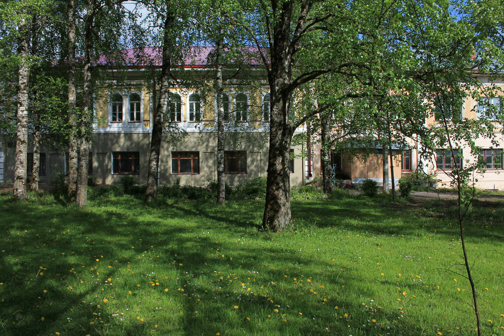 Meslek yüksekokulu Gryazovetsky politekhnichesky tekhnikum, Gryazovets, foto