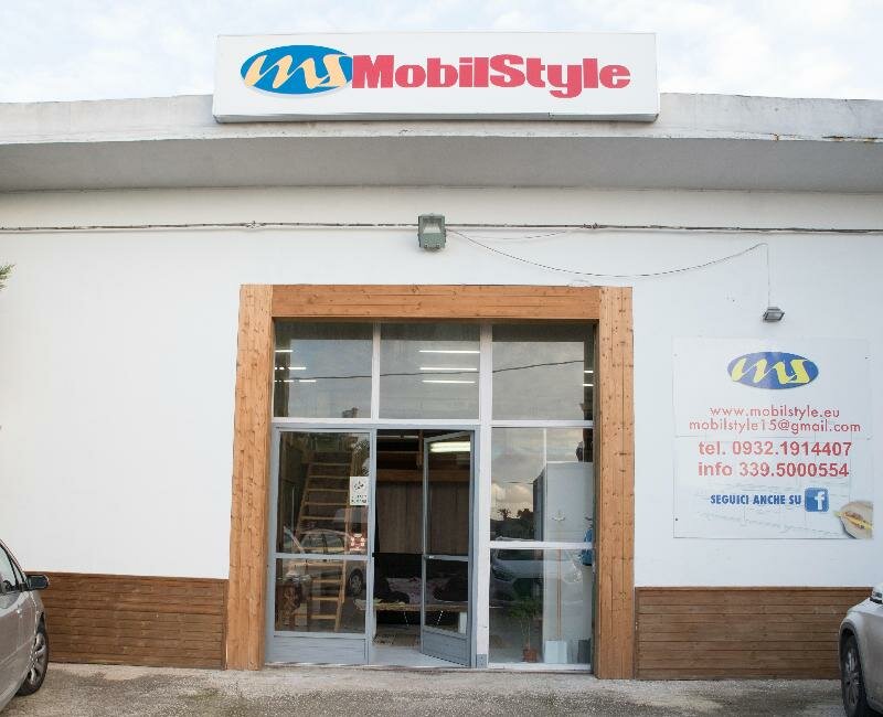 Mobilya mağazaları Mobil Style, Sicilya, foto