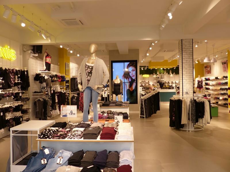 Giyim mağazası Tezenis, Limassol, foto
