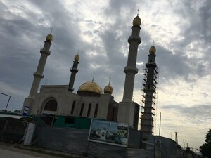 Мечеть (Chechen Republic, Urus-Martanovskiy rayon, Roshni-Chuyskoye selskoye poseleniye, selo Roshni-Chu), cami  Çeçen Cumhuriyeti'nden