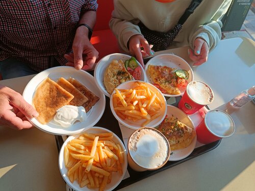 Kafe Yarkı, Vytegra, foto