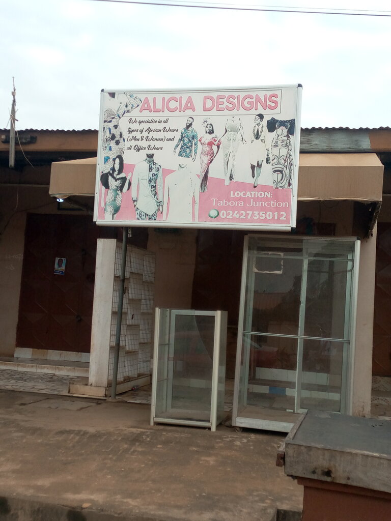 Giyim mağazası Alicia Design, Dünya, foto