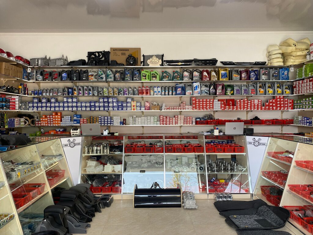 Otomobil yedek parçaları Lider Optovik, Semerkant, foto