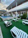 Гостевой дом На Грина 10 (улица Грина No:10, село Береговое), otel  Kırım Cumhuriyeti'nden