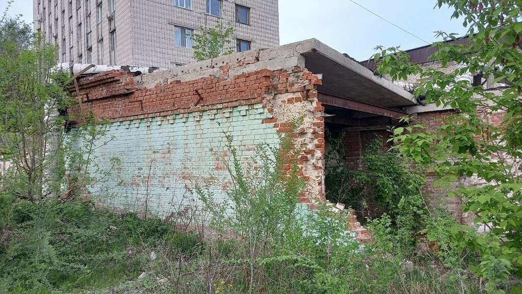 Turistik yerler Руины тира СКК XIX век, Ulyanovsk, foto