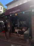 Falls in Galata Cafe & More (Hacımimi, Kumbaracı Ykş. No:3A, Beyoğlu/İstanbul), restoran  İstanbul'dan