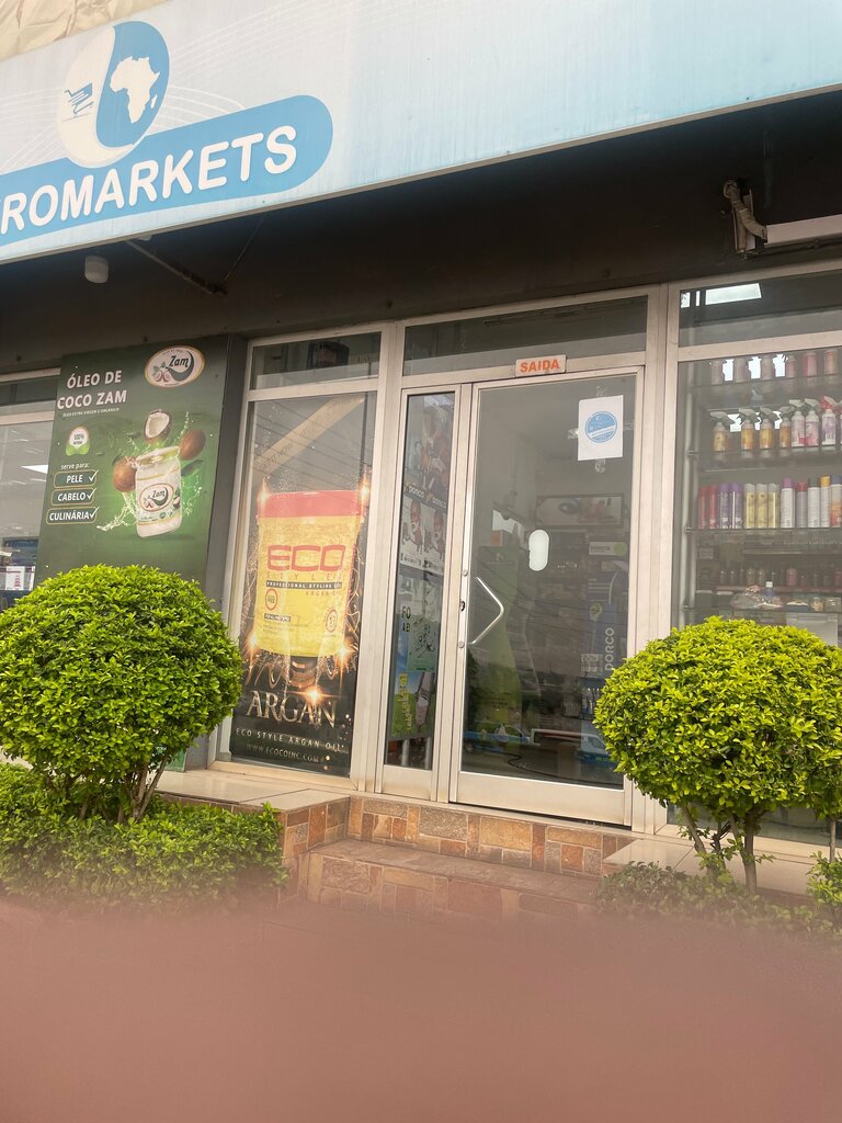 Süpermarket Loja de Cosméticos, Loanda, foto