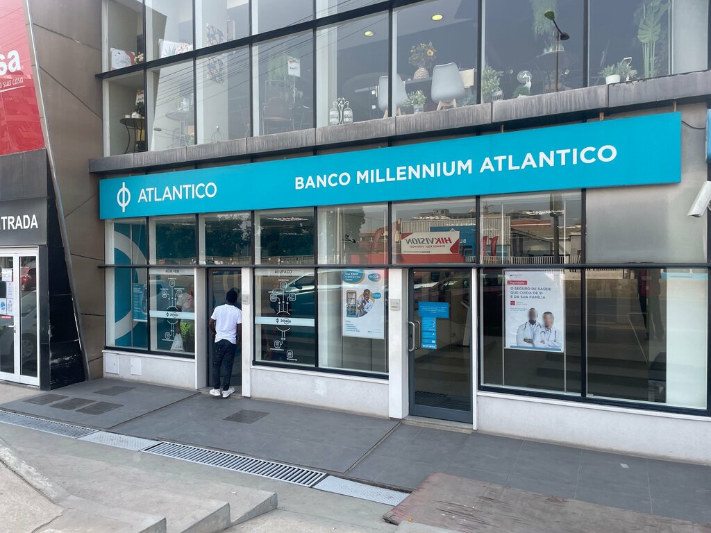 Banka Banco Millennium Atlântico, Loanda, foto