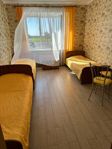 U Iriny (Magistralnaya Street No:10, posyolok Sovkhozny), otel  Çuvaşya'dan