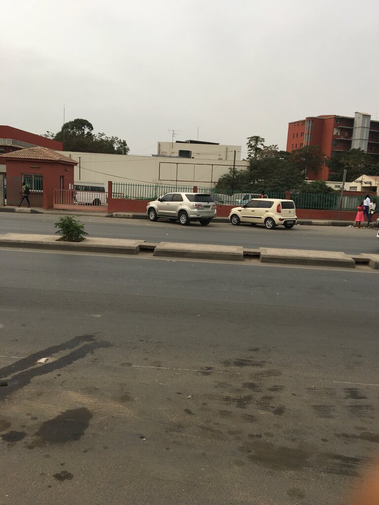 Üniversiteler UAN, Faculdade de Medicina, Loanda, foto