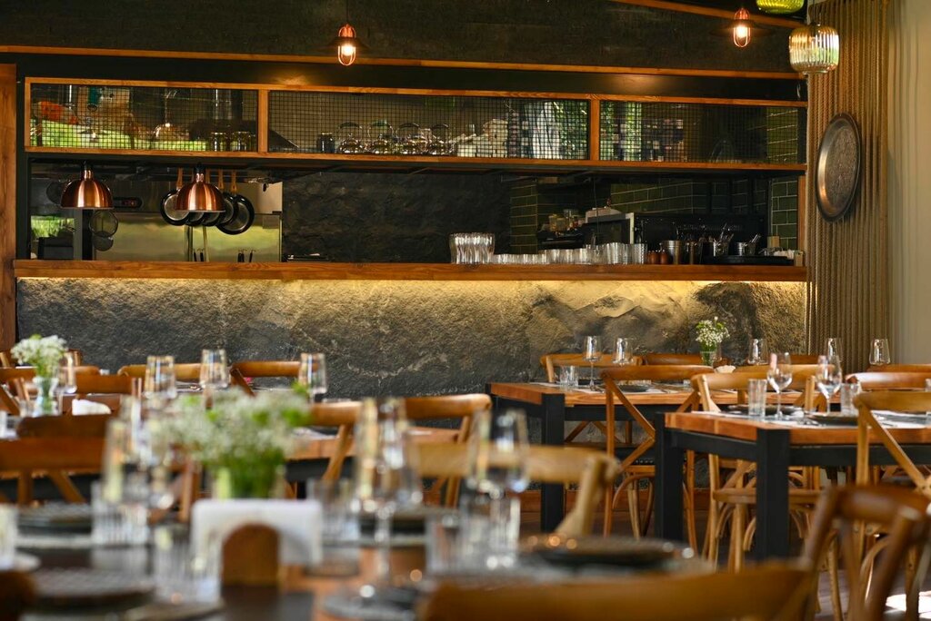 Restoran Tsukh A Tsukh, Tsahkadzor, foto