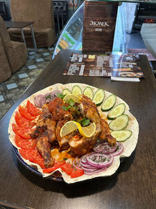 Ekmek (Bronnitskaya Street No:5), kafe  Saint‑Petersburg'dan
