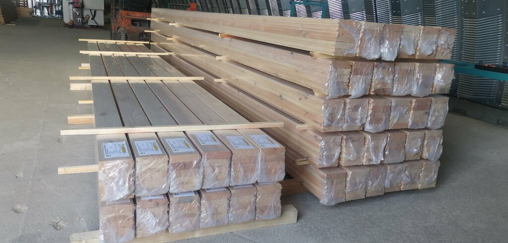 Ahşap endüstrisi Rus Oak, Belgorodskaya oblastı, foto