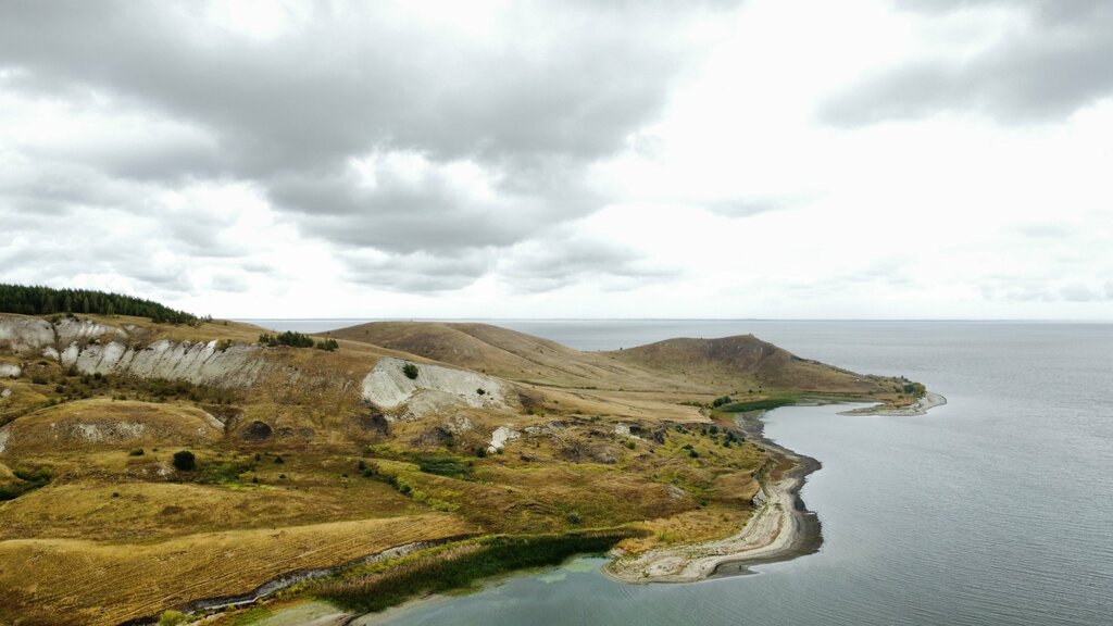 Doğa koruma alanı Подвальские террасы, Ulyanovskaya oblastı, foto