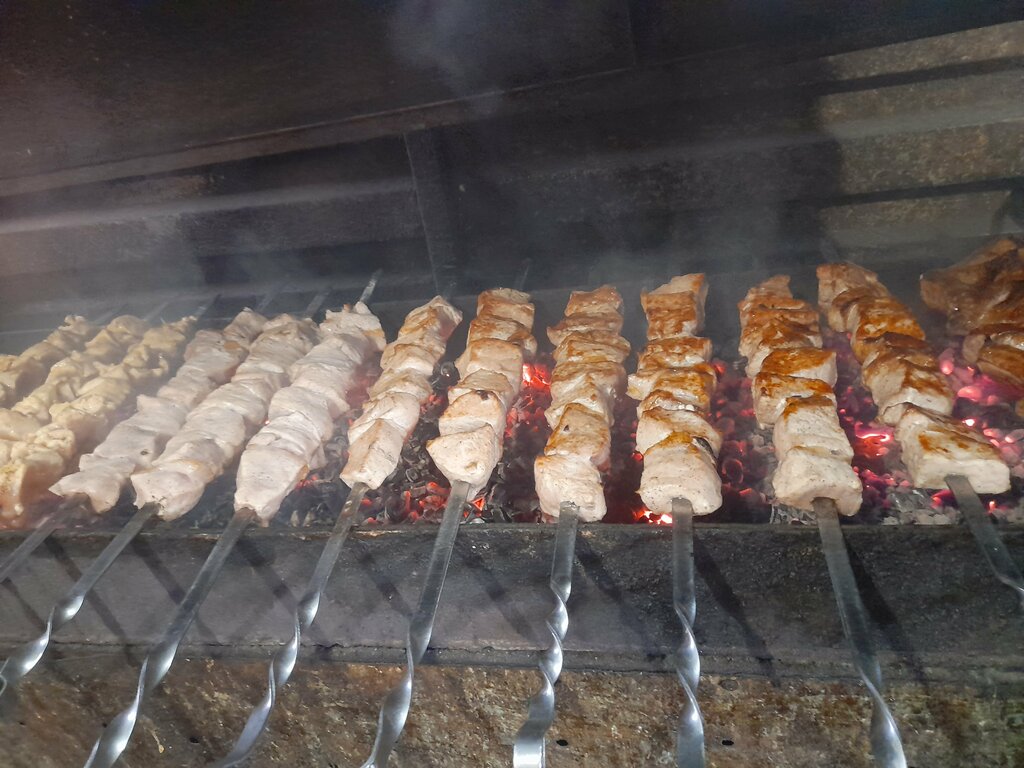Kafe Шашлык Машлык, Safonovo, foto
