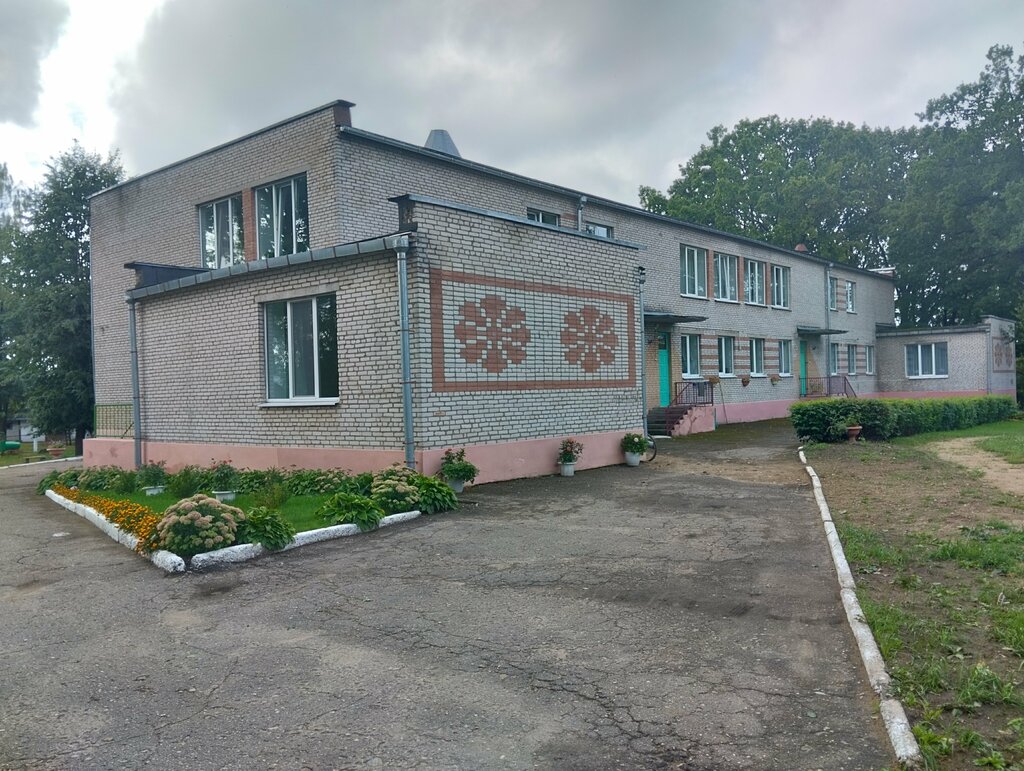 Anaokulları Yasli-Sad, Vitebskaya oblastı, foto