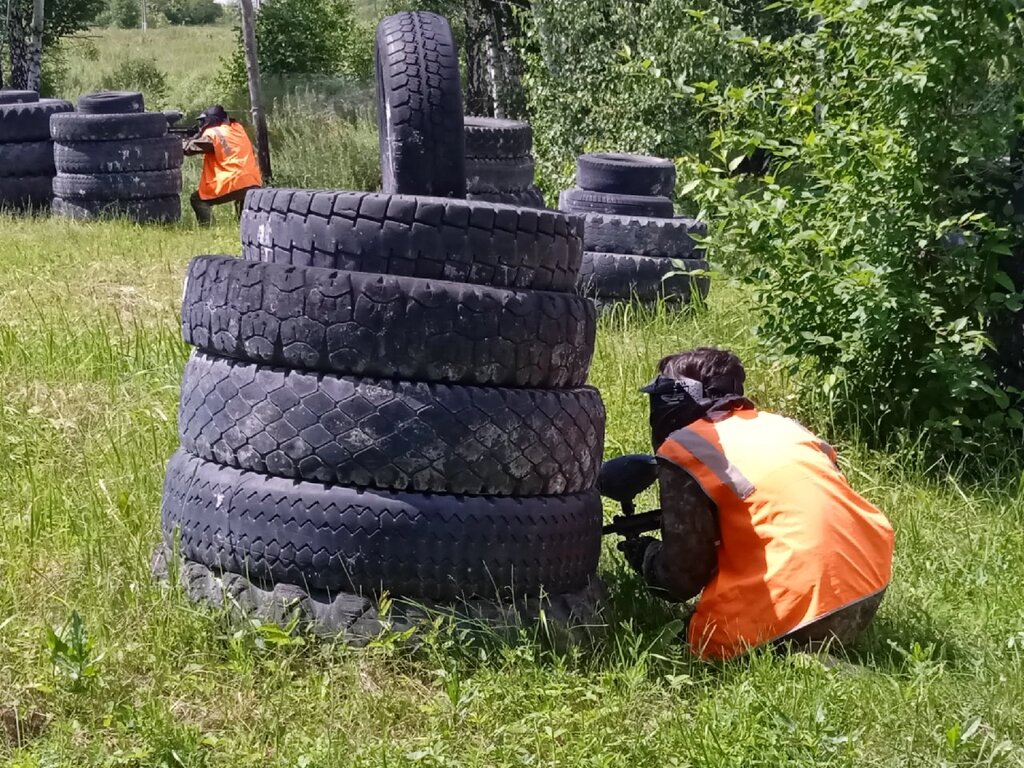 Paintball Peyntbolny klub Pod pritselom 74, Çeliabinskaya oblastı, foto