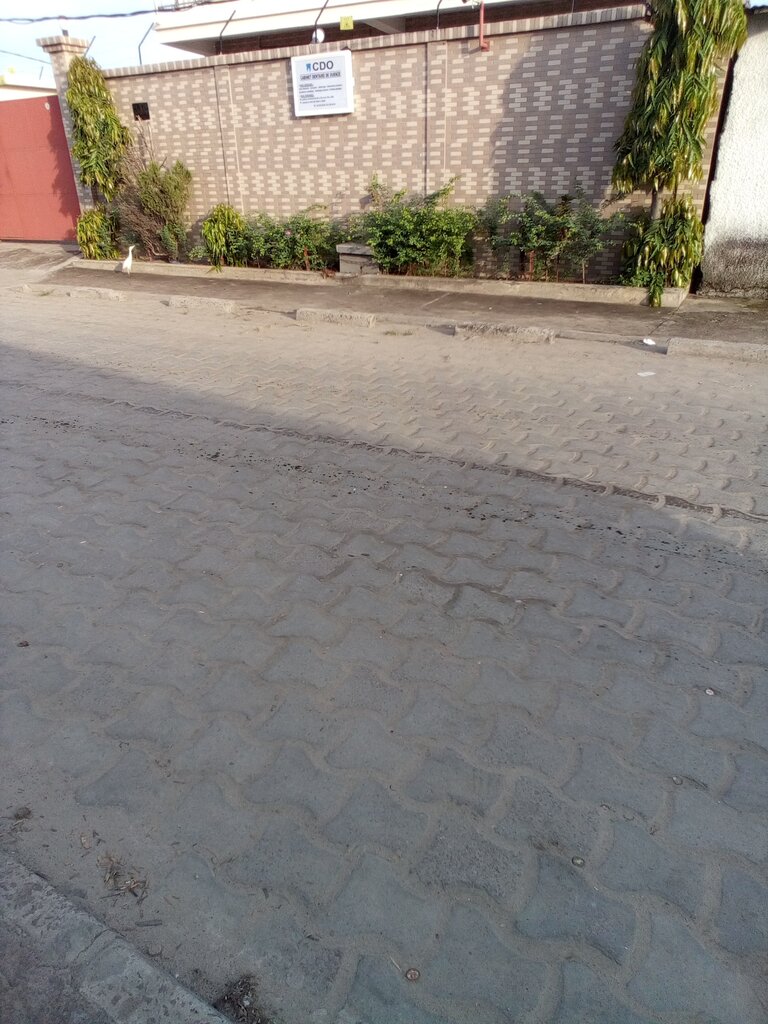 Özel ağız ve diş sağlığı klinikleri ve muayenehaneleri Cdo, Brazzaville, foto