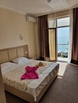 Bella (ulitsa Valentiny Tereshkovoy No:9А), otel  Gagra'dan