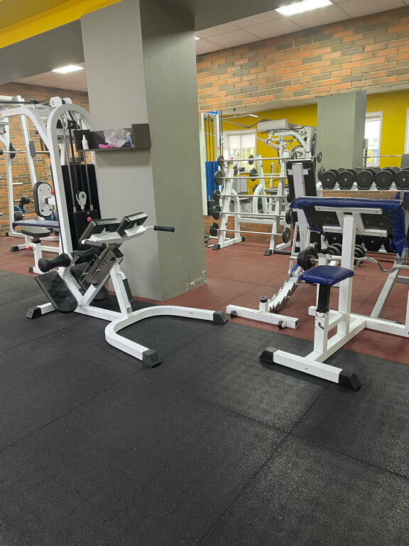 Çok amaçlı spor tesisleri МАУ Тотемский ФОК, тренажерный зал, Vologodskaya oblastı, foto