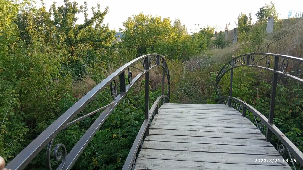 Pınar, çay Spring, stream, Saratovskaya oblastı, foto