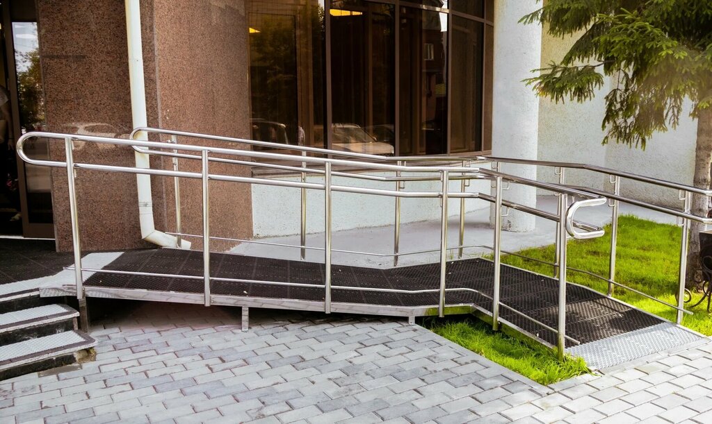 Engellilere yönelik ekipmanlar ve rehabilitasyon ürünleri Tiflotechnika, Moskova, foto