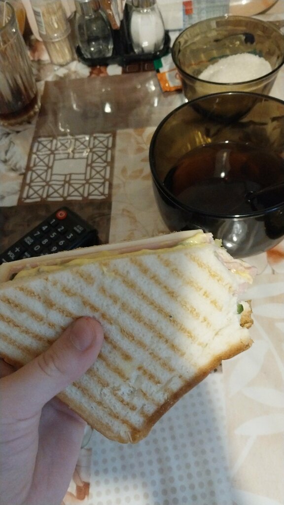 Hazır yemek teslim servisleri Yandex Lavka, Moskova, foto