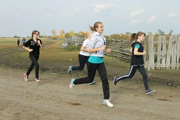 Ortaokul Зубковская средняя общеобразовательная школа, Novosibirskaya oblastı, foto