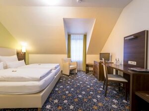 Hotel Bachmühle (Hesse, Fulda, Künzeller Straße, 133), otel  Hesse'den
