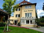 Katrin Pension (Nonntaler Hauptstraße No:49, Wals-Siezenheim), otel  Salzburg'dan