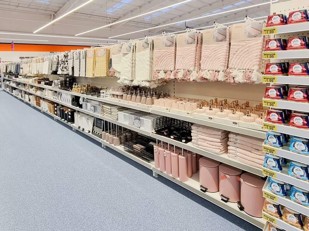 i̇ndirim ve fırsat sistemleri B&m Store with Garden Centre, Stirling Konsey Alanı, foto