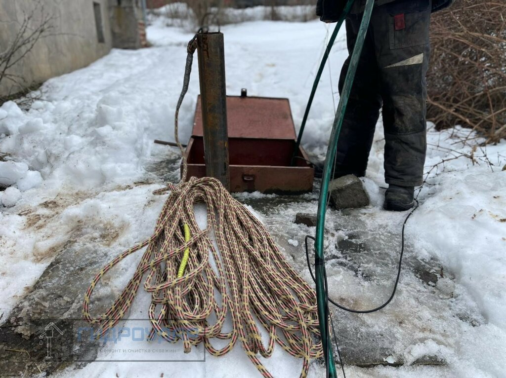 Su ve kanalizasyon sistemlerinin montaj ve bakımı Gidroudar. Rf, Odintsovo, foto