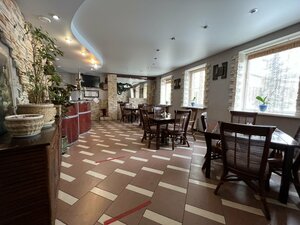 Calypso in Kstovo (Sovetskaya ulitsa No:106, Kstovo), kafe  Kstovo'dan