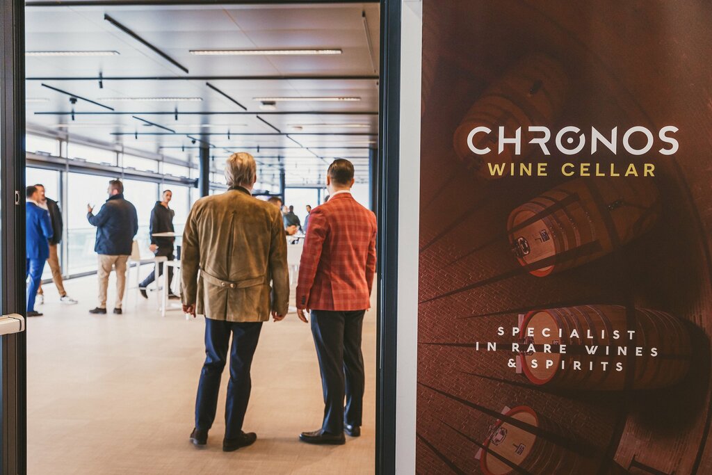 Mobilya mağazaları Chronos Wine Cellar Sa, Lugano, foto